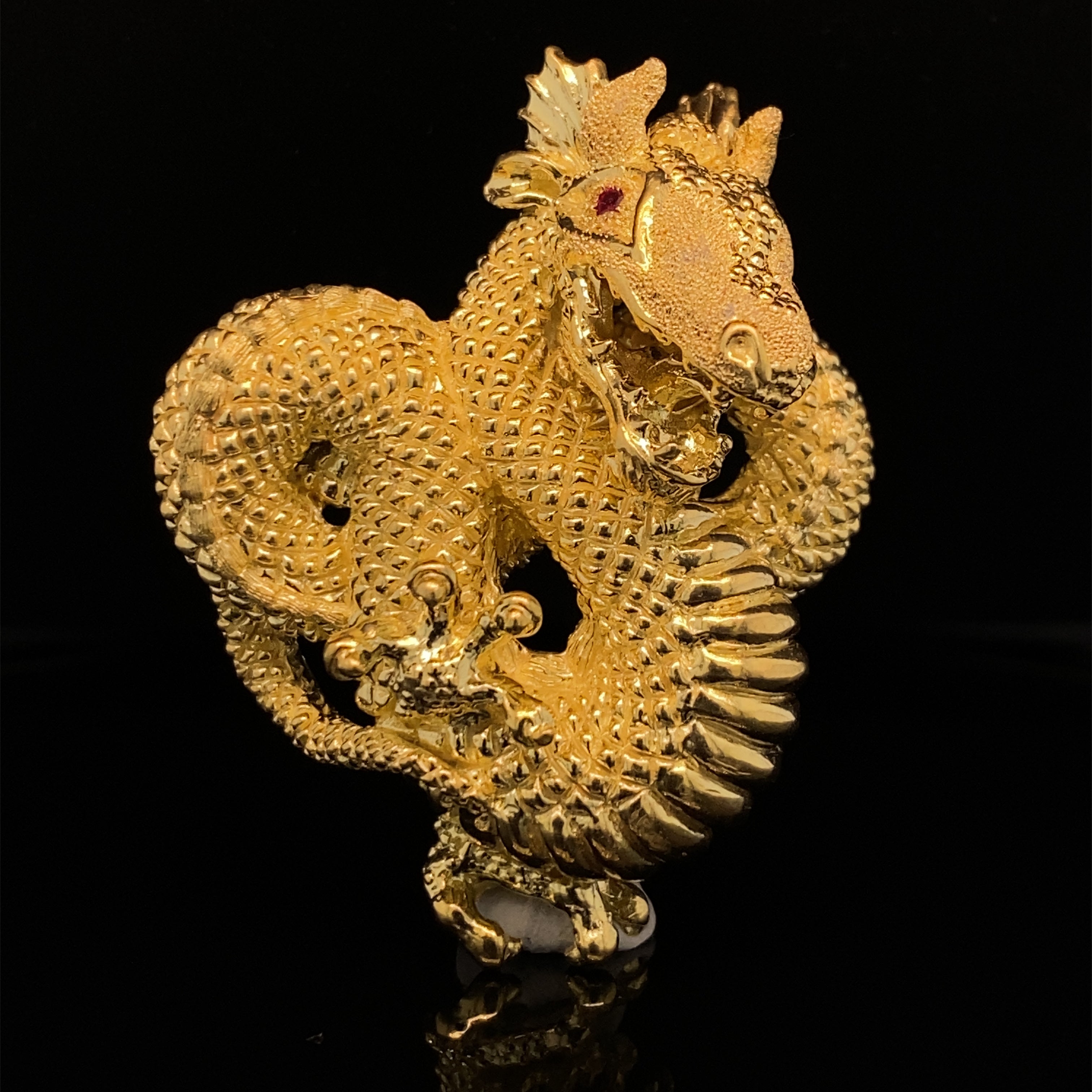 Miscellaneous, Dragon – 18K Gold Animal Pins/Brooches